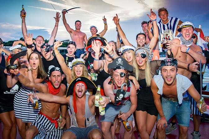 15 Themes for Boat Parties | Any Boat - Blog